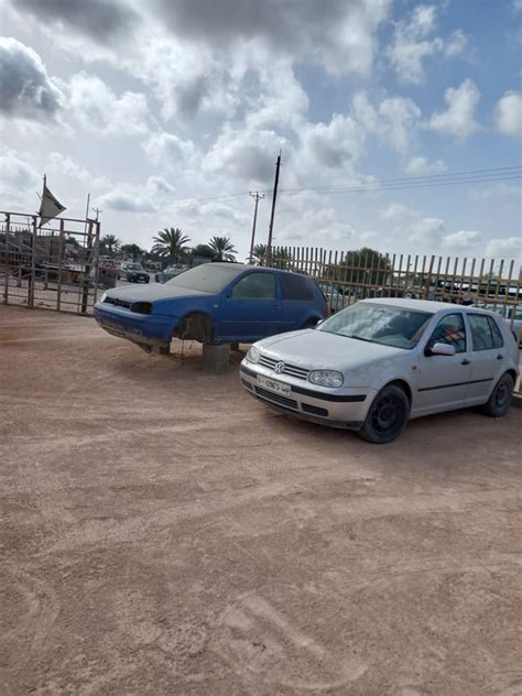 قولف 4 واقفه للبيع Facebook