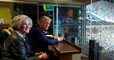 트럼프가 7번 불러도 발언 사양 찐 킹메이커 얼음 아가씨