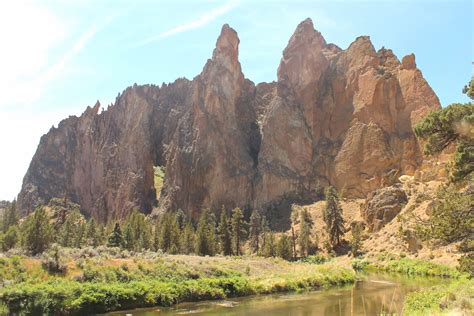 7 Unforgettable Hikes At Smith Rock Quick Visitors Guide — Pines And Vines — Pines And Vines