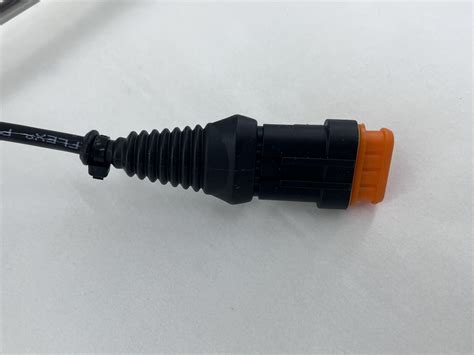 Paccar Sending Unit Def Level And Temp Sensor 350247wma Ekg Diesel