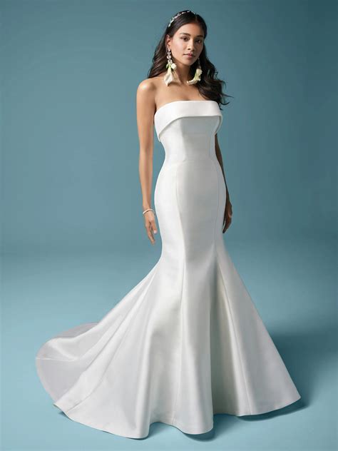 Simple Strapless Mermaid Wedding Dresses