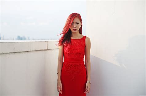 How To Pull Off Red When You Re A Redhead Camille Tries To Blog Camille Tries To Blog