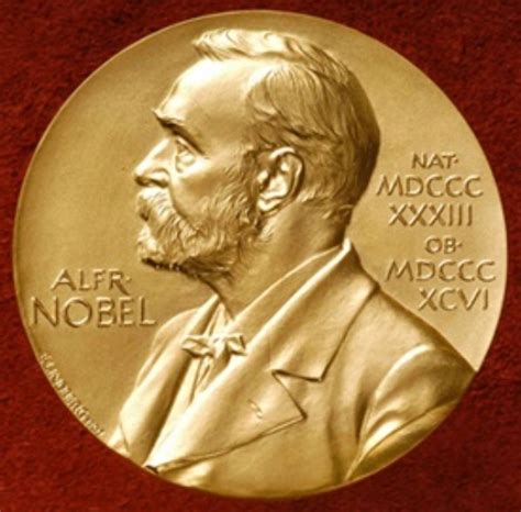 [소설가 한강 한국인 첫 노벨문학상] 한강 작가 노벨상 상금 14억 3천만 원 세금은 얼마 낼까 더경남뉴스