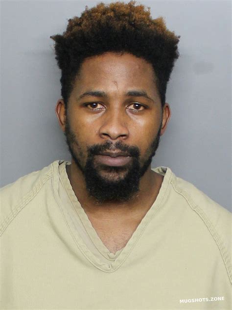 Moorehead Aaron Terell 04222023 Charlotte County Mugshots Zone