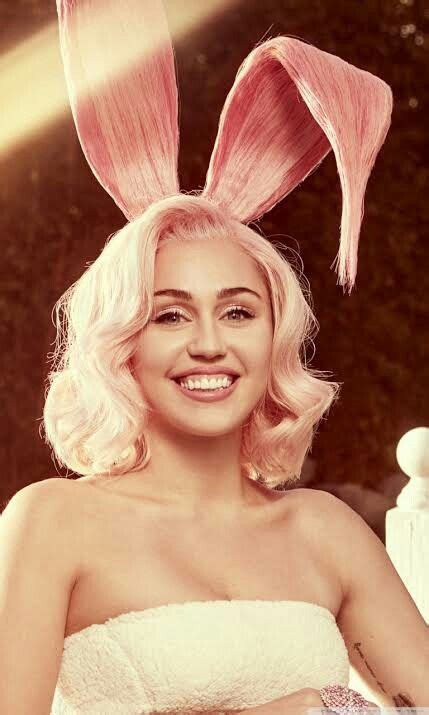 Pin Von Ertan Shady Auf Miley Cyrus Miley Cyrus Fotoshooting Prominente