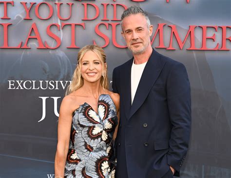 Are Sarah Michelle Gellar And Freddie Prinze Jr Still Married Parade