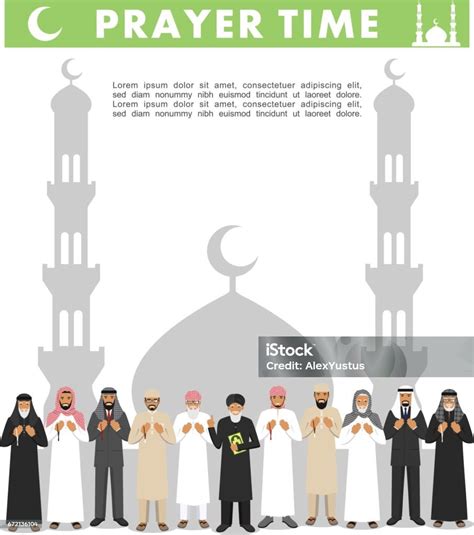 기도 시간입니다 다른 기도 무슬림 아랍 사람과 전통적인 아라비아 옷에 물 라 서 꾸 란과 평 복입니다 이슬람 남자 손에 구슬 가진 기도 모스크와 첨탑의 실루엣 기도하기에