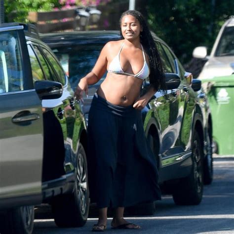 Sasha Obama Is All Smiles In A Colorful Bikini In Los Angeles