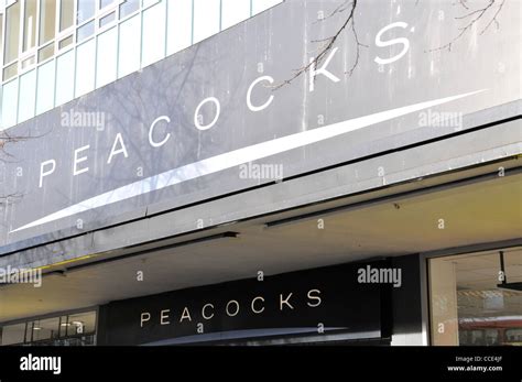 Peacocks Shop Clothing Store Closing Down Bankrupt Recession 2012 High