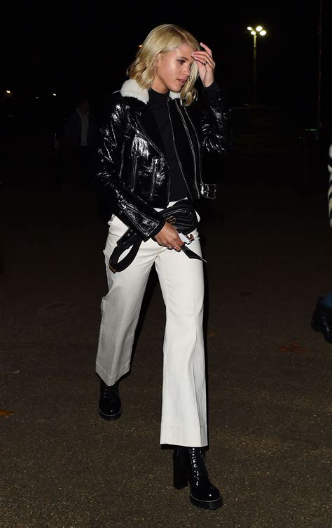 Sofia Richie Winter Wonderland In London 11 16 2017 • Celebmafia