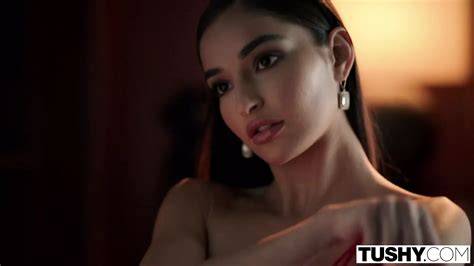 Free Tushy Threesome Porn Videos Xhamster
