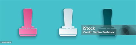 파란색 배경에 격리된 용지 컷 스탬프 아이콘입니다 종이 아트 스타일 벡터 일러스트레이션 3차원 형태에 대한 스톡 벡터 아트 및