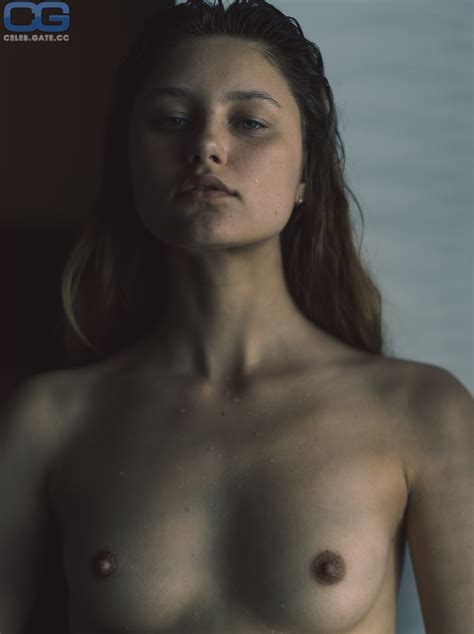 Maelys Garouis Nude Pictures Onlyfans Leaks Playboy Photos Sex Scene Uncensored