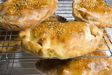 Easy Bierocks Recipe With Frozen Dough Food14