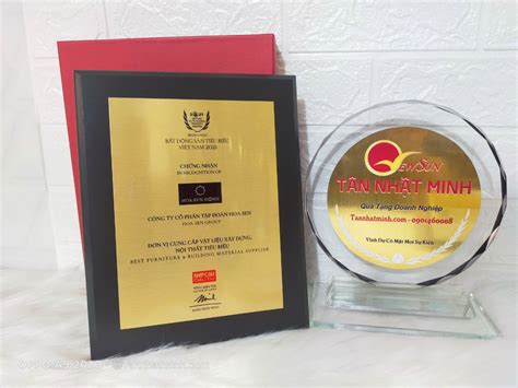 Làm Bảng Vinh Danh Nhân Viên Xuất Sắc Giá rẻ ở Gò Vấp