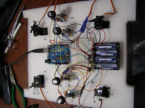 Multiple Servos And Pots General Guidance Arduino Forum