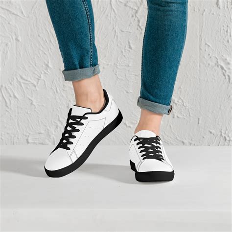 Classic Low Top Leather Sneakers Jetprint