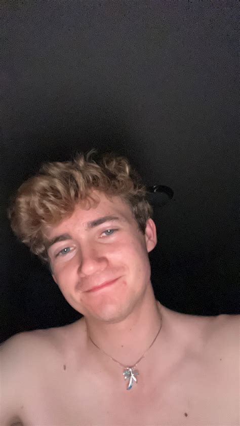 Be Honest Do You Think Im Cute Rcuteguys Be Honest Do You Think Im Cute Rcuteguys