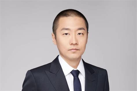 银华基金李晓星回归消费科技均衡配置 凤凰网财经 凤凰网