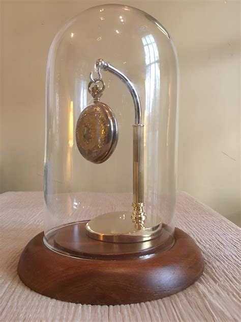 7 Creative Pocket Watch Display Ideas ⋆ Bright Stuffs