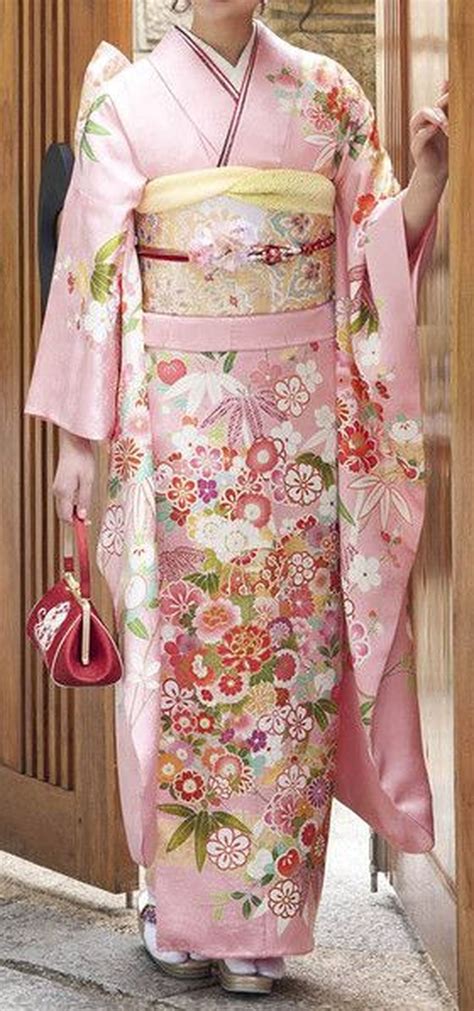 Kimono Wear 着物おしゃれ Yukata Vs Kimono Whats The Difference Pfrkr