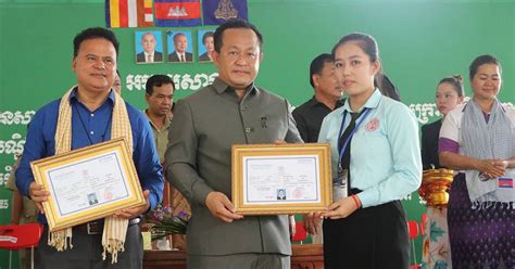 អភិបាលខេត្តកែប ចាត់ទុកសាលាបច្ចេកទេសដុន បូស្កូ ខេត្ត