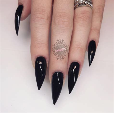 Women S Sexy Black Nails