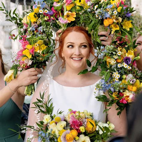 Spring Gives Us So Much Color Loved Highlighting What Spring Has To Offer In This Wedding