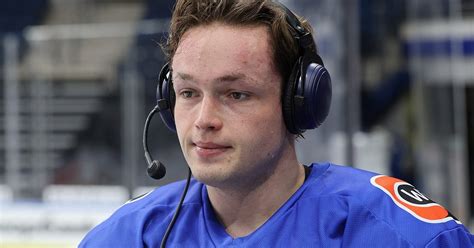 Адмирал расторг контракт с экс игроком минского Динамо