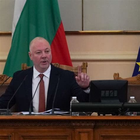Кой е Росен Желязков новият председател на Народното събрание Btv Новините