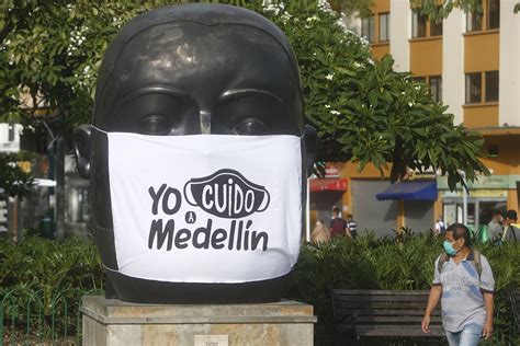 Confirmado Medellín Tendrá Toque De Queda En Navidad Y Año Nuevo Infobae