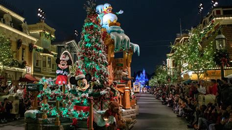 Disneyland Resort Announces Holiday Details For 2023 Heres What You