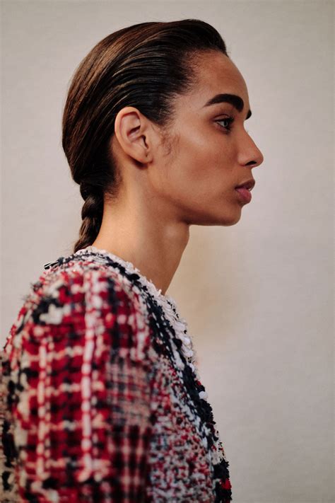 足以让您应对任何场合的四种专家级发型指南