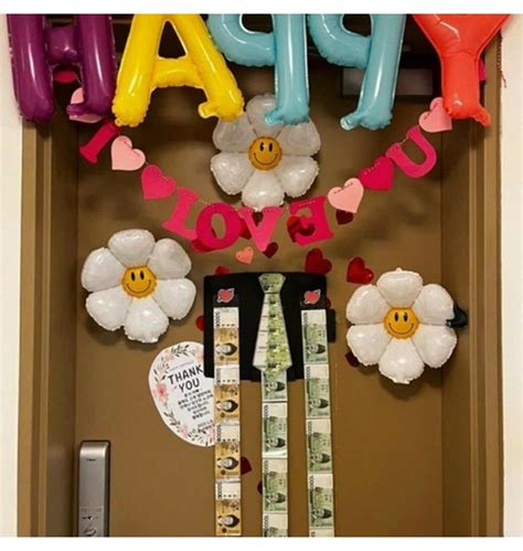 신랑 남편 프로포즈준비물 아내 부모님생일 생일이벤트 현관문이벤트 와이프 티몬