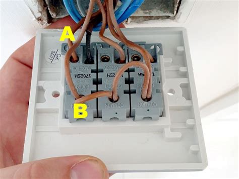 Wiring For A 2 Gang Light Switch Page 3 Diynot Forums
