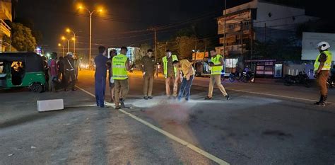 மட்டக்களப்பு நகரில் கத்தி குத்து தாக்குதல்