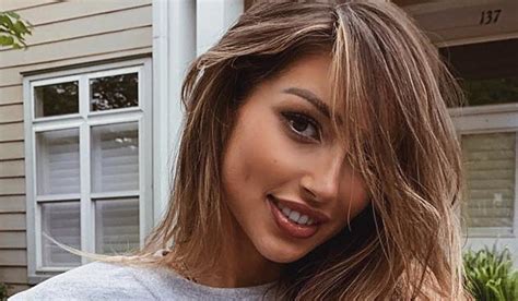 Caroline Einhoff Bio Age Height Models Biography