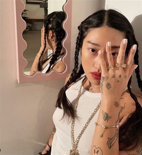Peggy Gou Tattoed Women Mirror Tattoos Tattoos For Women