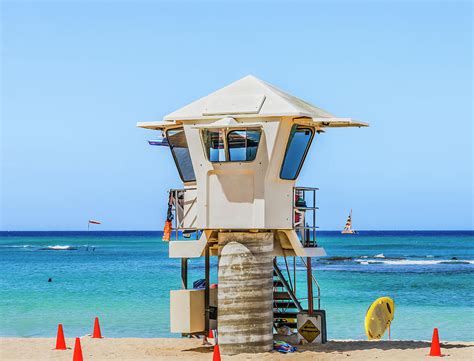 Colorful Lifeguard Station Waikiki Beach Honolulu Hawaii Photograph By