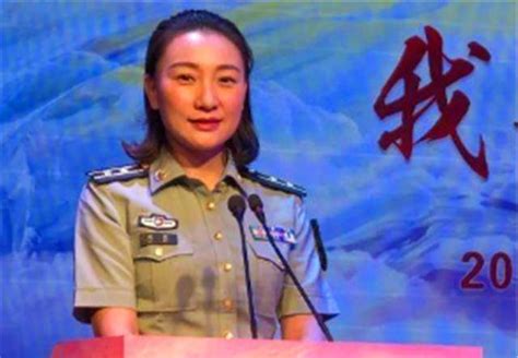 毛新宇夫人刘滨，誉为军中一支花，曾在最艰苦的西北高原当兵 清幽闲适