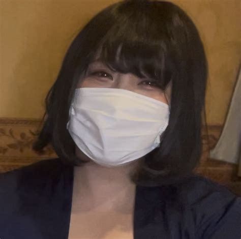 Yomenoimouto のウェブカメラショー Myavlive