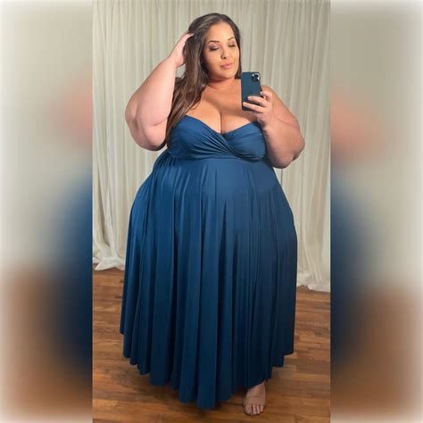 Boberry Im So Happy Swakdesigns Brought Their Eternity Dress Back