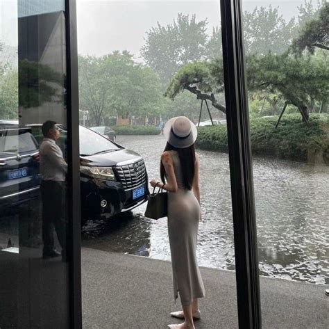 止水 On Twitter 宁愿天天下雨，以为你是因为下雨不来。 Alm6qrbtud Twitter