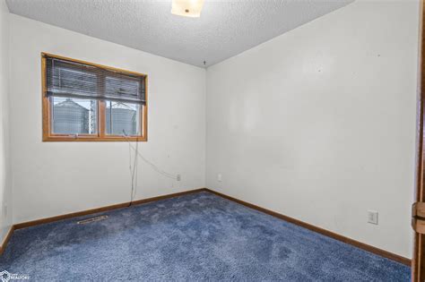 507 2nd St Malcom Ia 50157 Mls 6309934 Redfin