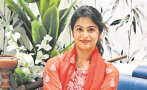 ఒట్టు మను బాకర్‌ భోజనమే చేయలేదు Paris Olympic Medalist Manu Bhaker I Am Craving Good