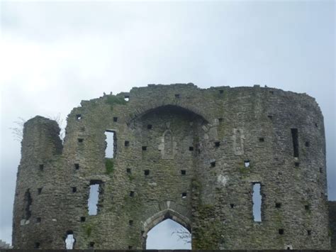 Neath Castle Castell Nedd Transceltic Home Of The Celtic Nations