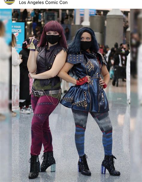 Mal And Evie Disney Descendants Cosplay By Talesfromneverland On