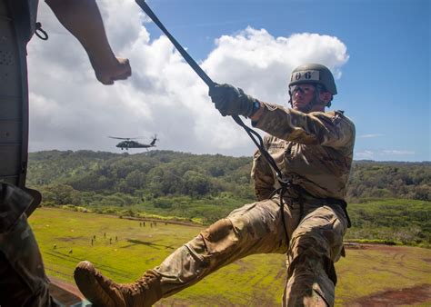 Dvids Images Air Assault Training Image 32 Of 67