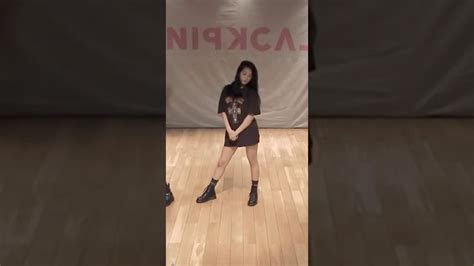 Jisoo Blackpink Boombayah Caizla