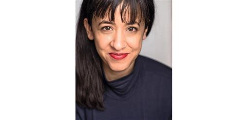 Ayesha Siddiqis The Centre A Tale Of Language And Identity